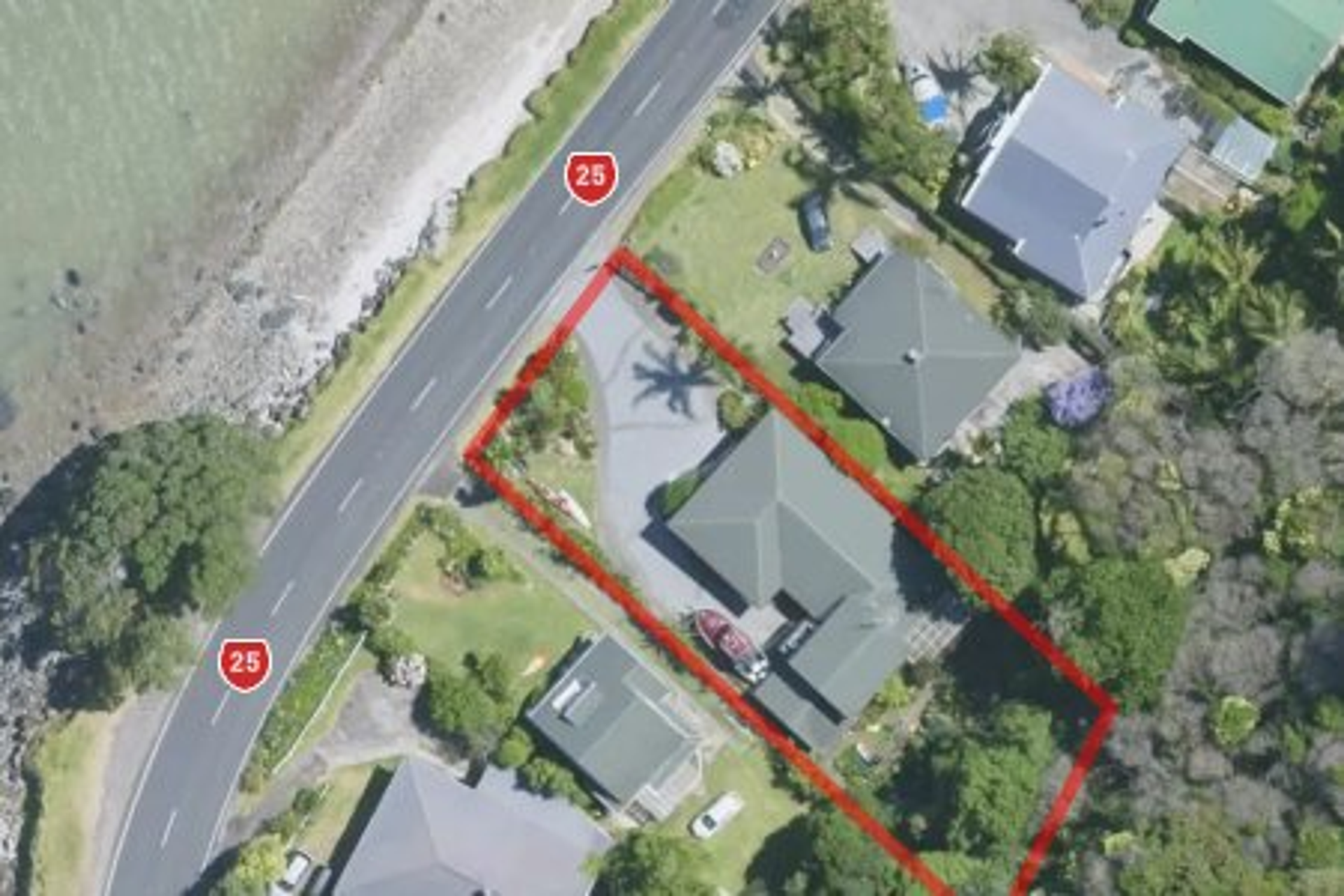 304 Thames Coast Sh25 Road | Thornton Bay | Thames-Coromandel | Houses ...